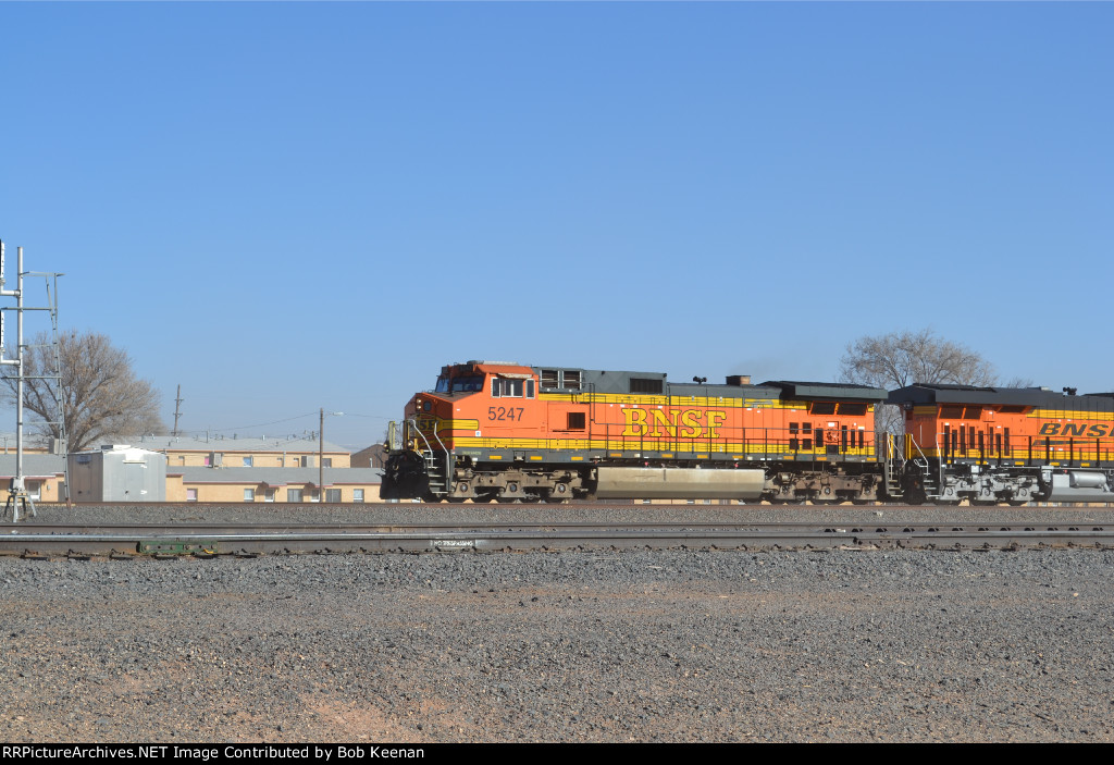BNSF 5247